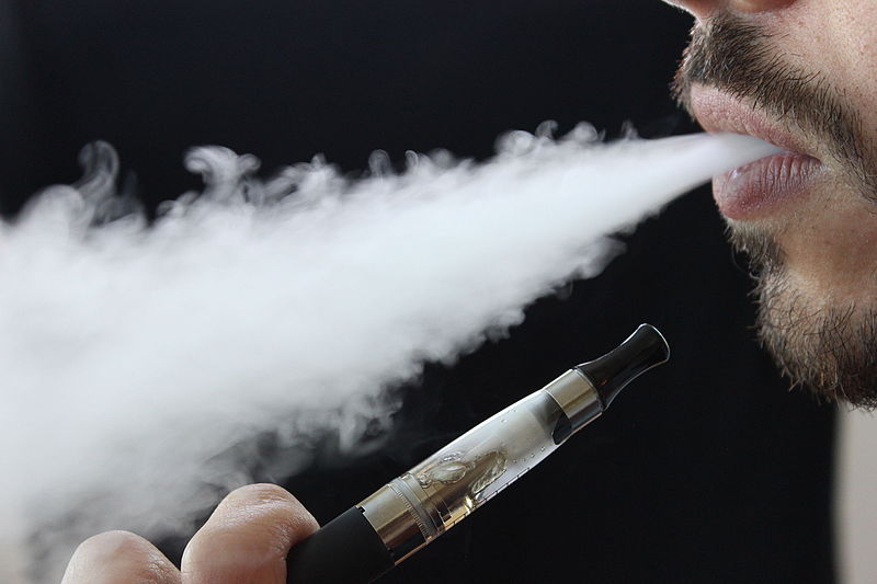 Lawmakers consider proposal to combat ‘illicit’ Chinese e-cigarettes ...